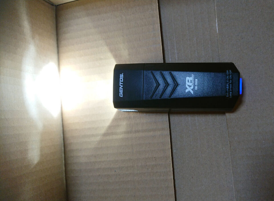 サイクルライトGENTOS XB-350Bレビュー。街乗りでゆっくり走るには良いかも | まちぽた日記